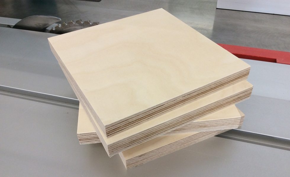 Platten Zuschnitt | Tischlerei Bruemmer